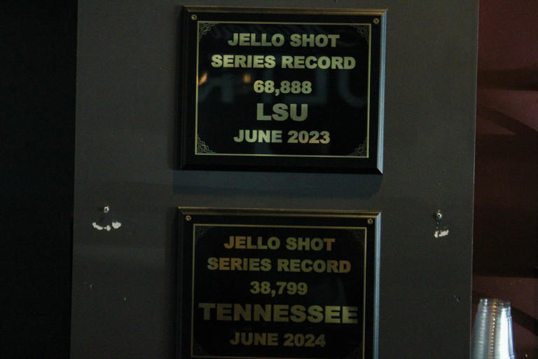 How Omaha Jell-O shots turned into a College World Series tradition and ...
