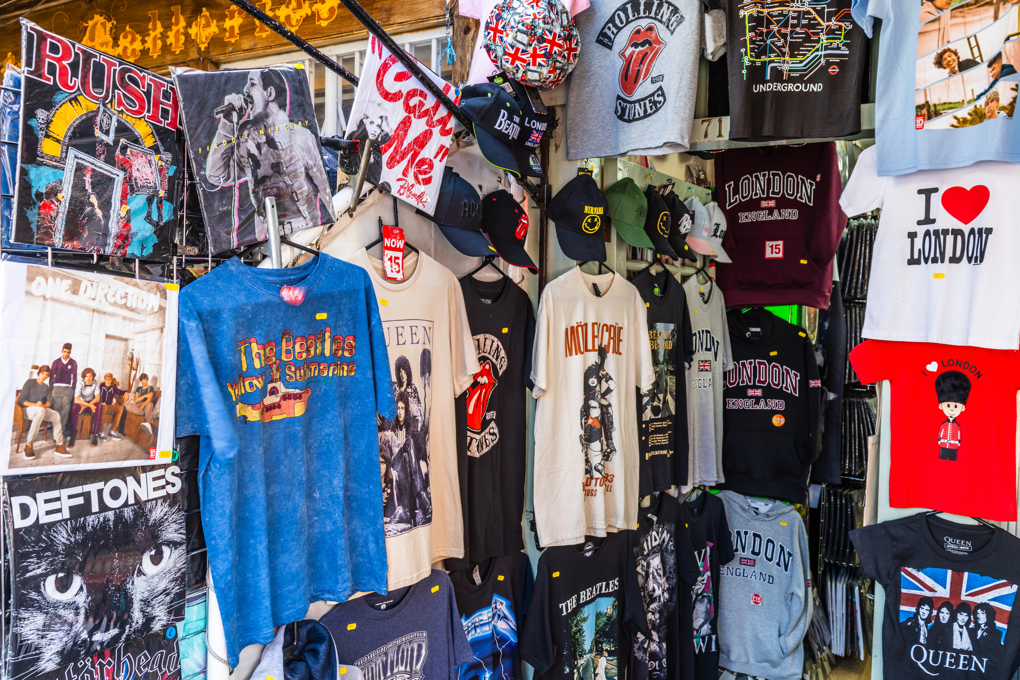 28 vintage band T-shirts from the ’70s and ’80s selling for more than ...