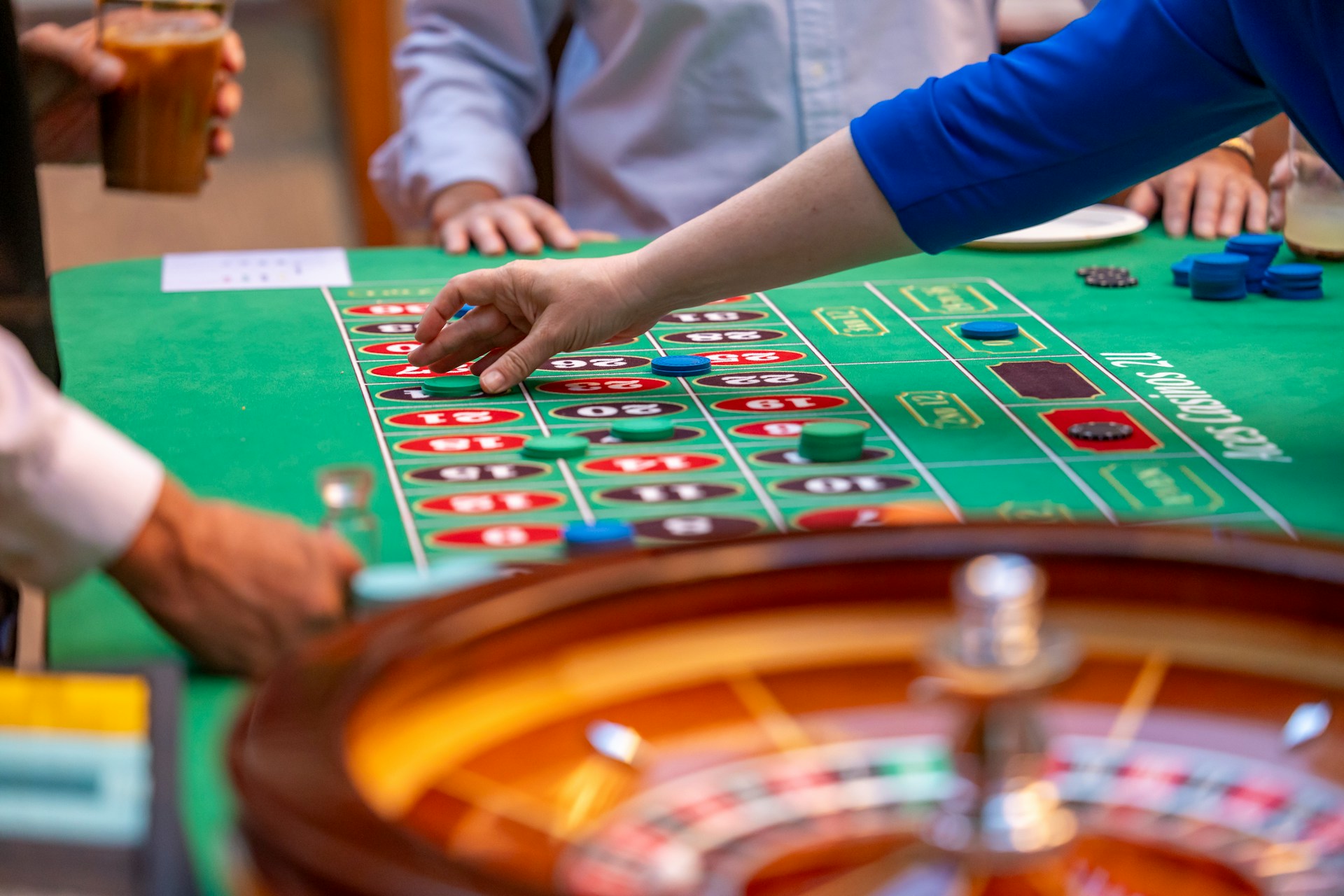 69-year-old woman's casino jackpot win ends with police escort after ...