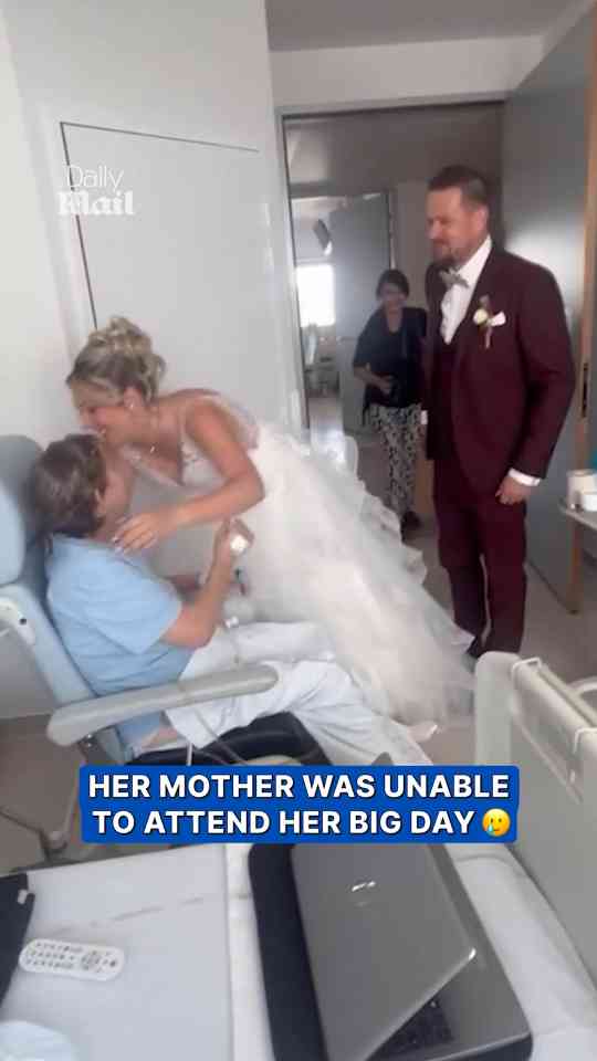 Bride shares special pre-wedding visit with hospitalized mother