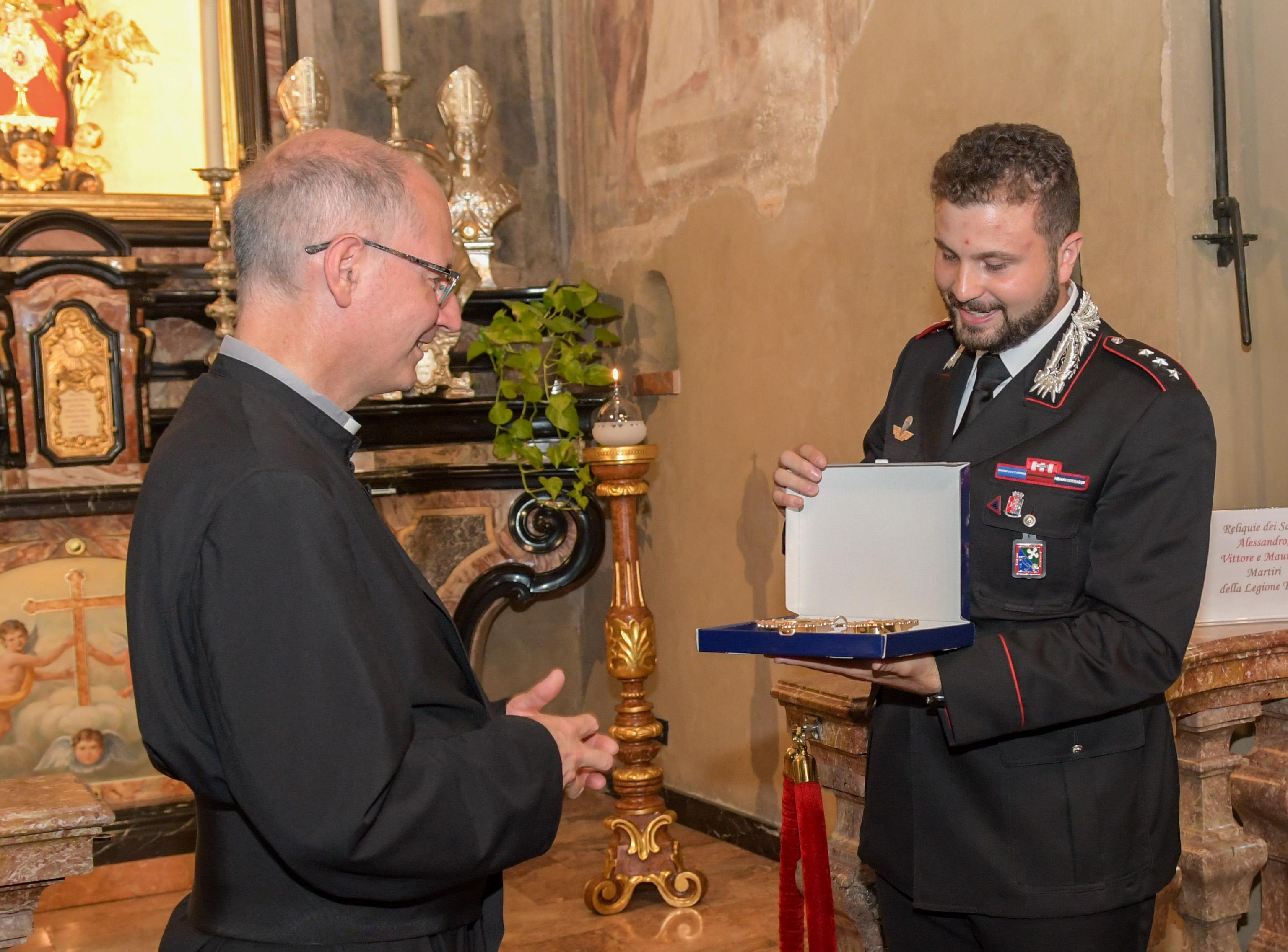 Melzo, ritrovate le reliquie rubate dall’altare della chiesa ...