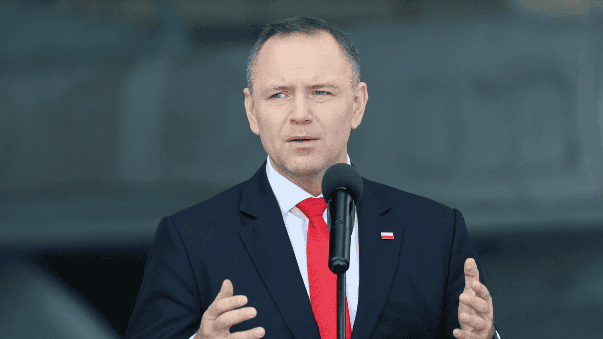 Nawrocki na gali UFC w Białym Domu. Tak potraktował go Trump, wymowna ...