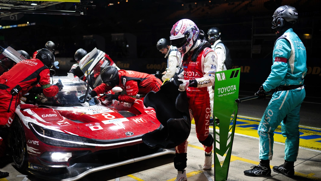 Toyota edges BMW by 11 seconds in dramatic Le Mans finish