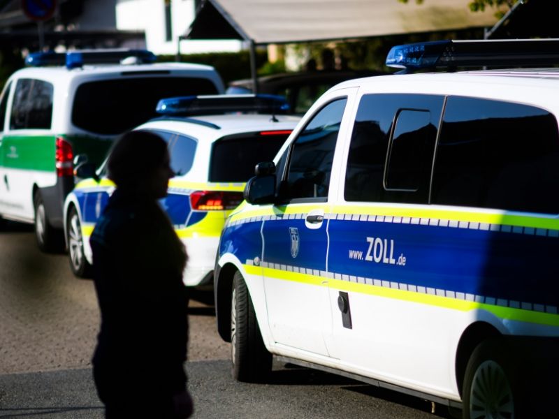 Polizei-News Bochum, 15.06.26: Kontrolle eines Nagelstudios / Zoll ...