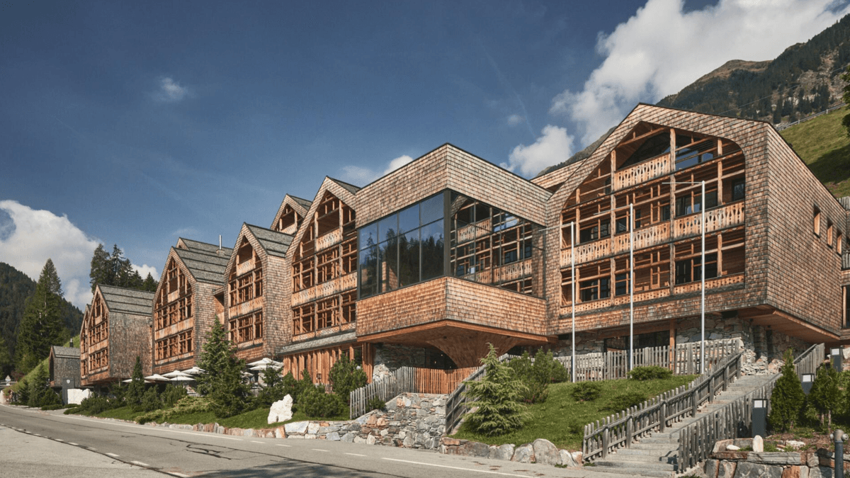 5-Sterne-Lodge: Halbpension und Wellness ab 155 Euro in Südtirol