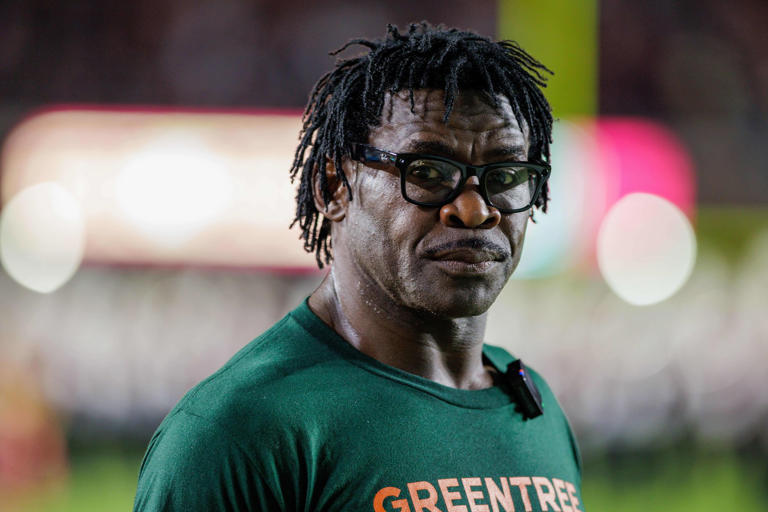 Michael Irvin joins NFL stars at Donald Trump’s White House UFC event