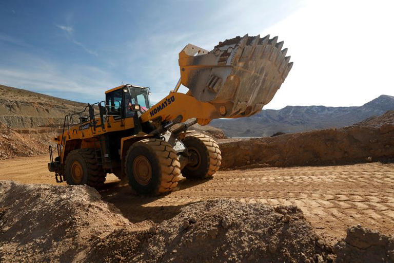 Trump's critical minerals pricing plan faces skeptical G7, divided industry