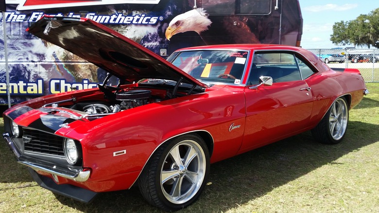 Pro touring vs. restomod: The biggest differences between these car ...