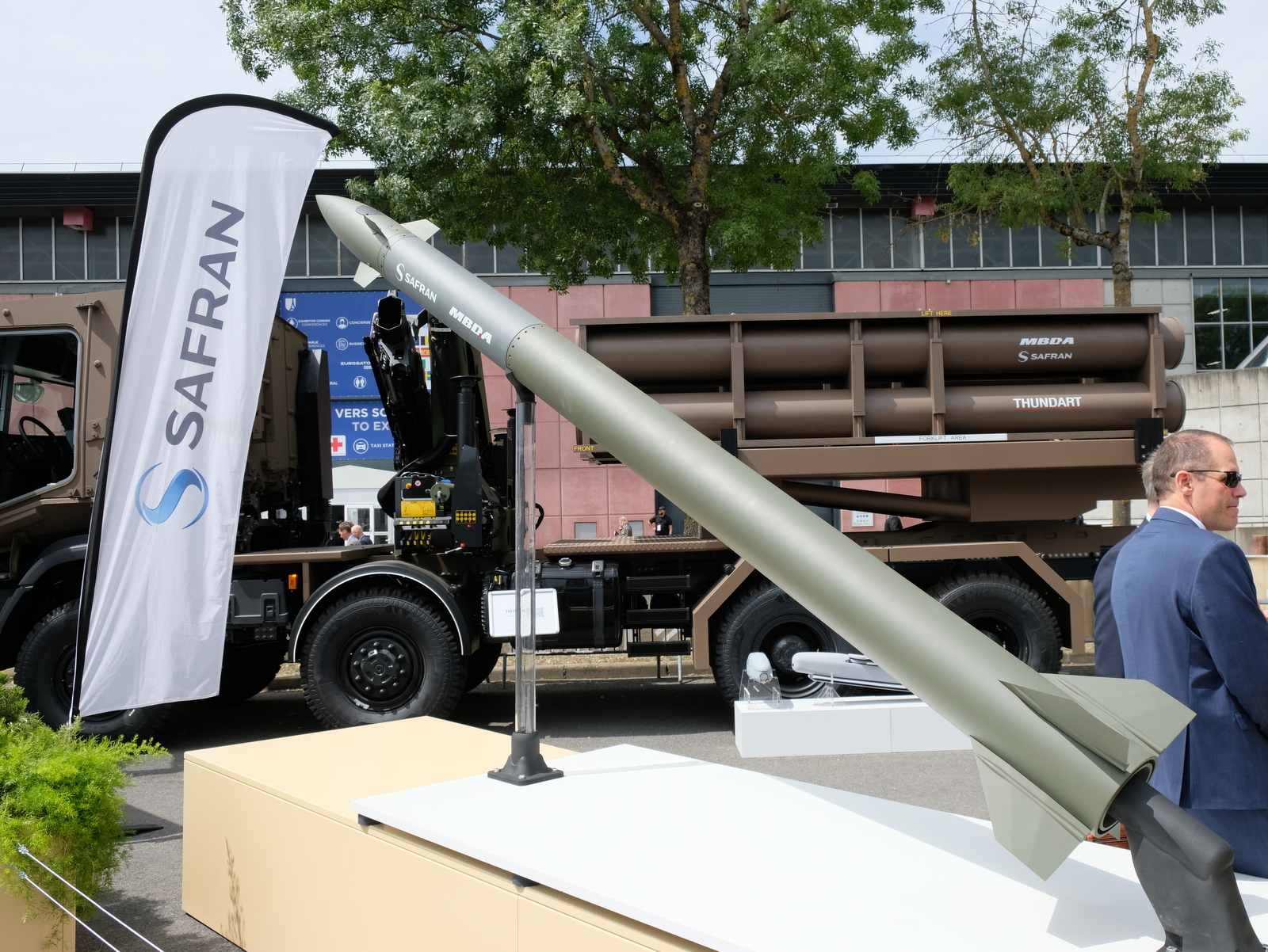 France picks MBDA-Safran combo to supply multiple rocket launcher