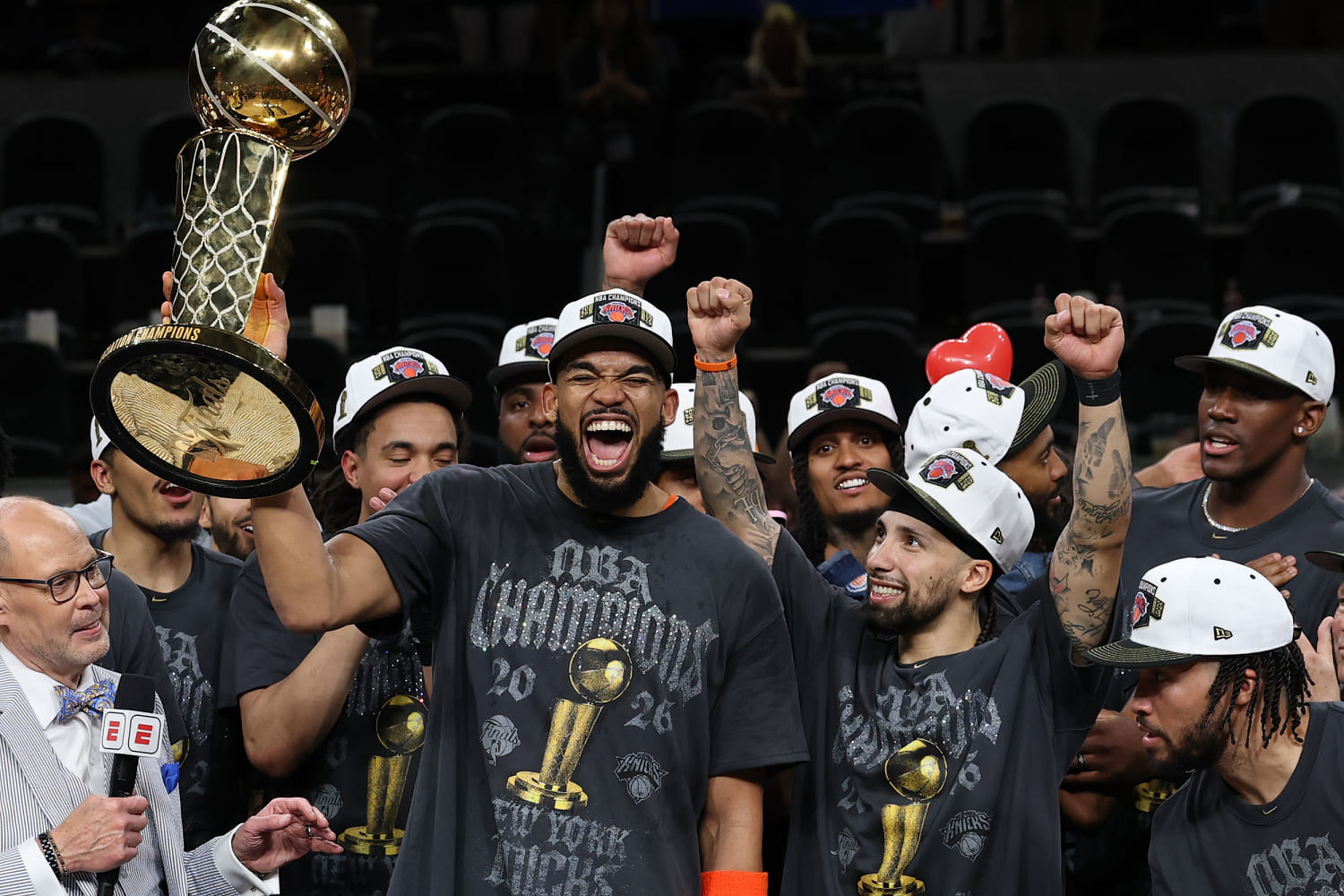 'Magical moment': Knicks celebrate NBA victory back in New York City