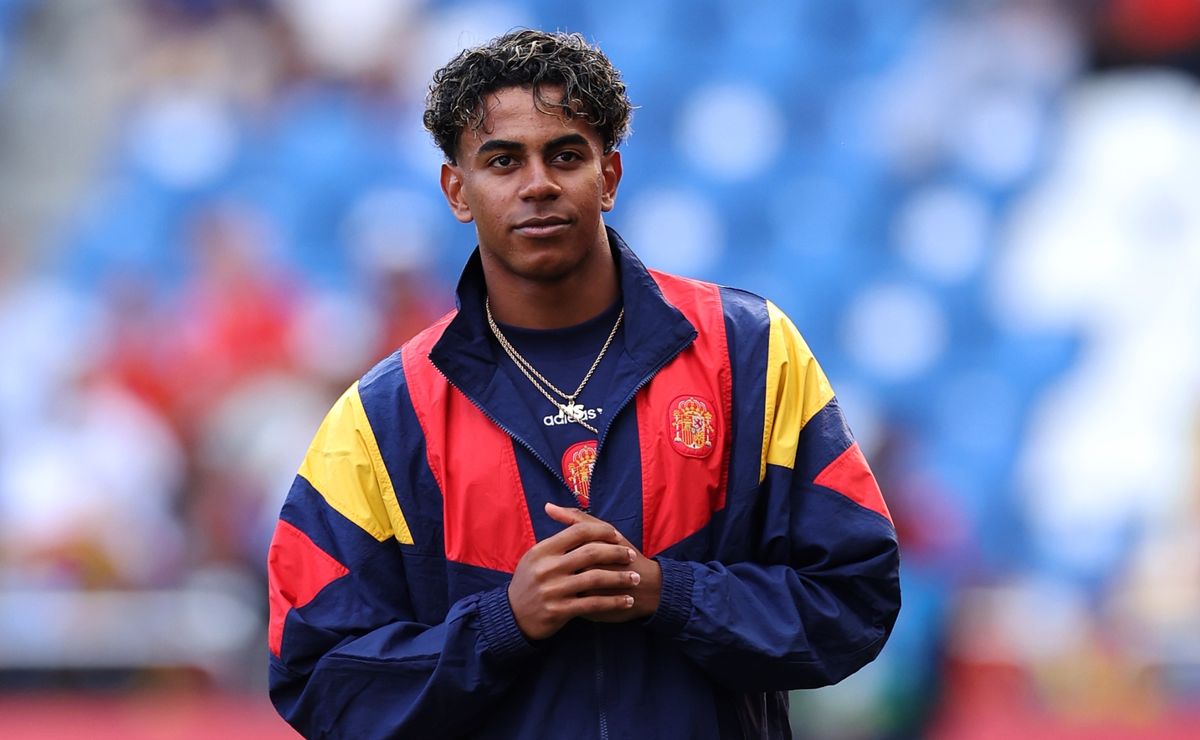 Lamine Yamal named on bench for Spain vs. Cape Verde in 2026 World Cup ...