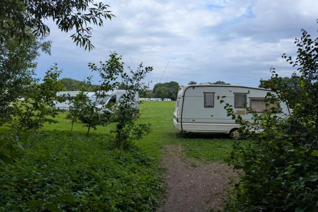 15 caravans pitch up 'unauthorised encampment' in Oxford park