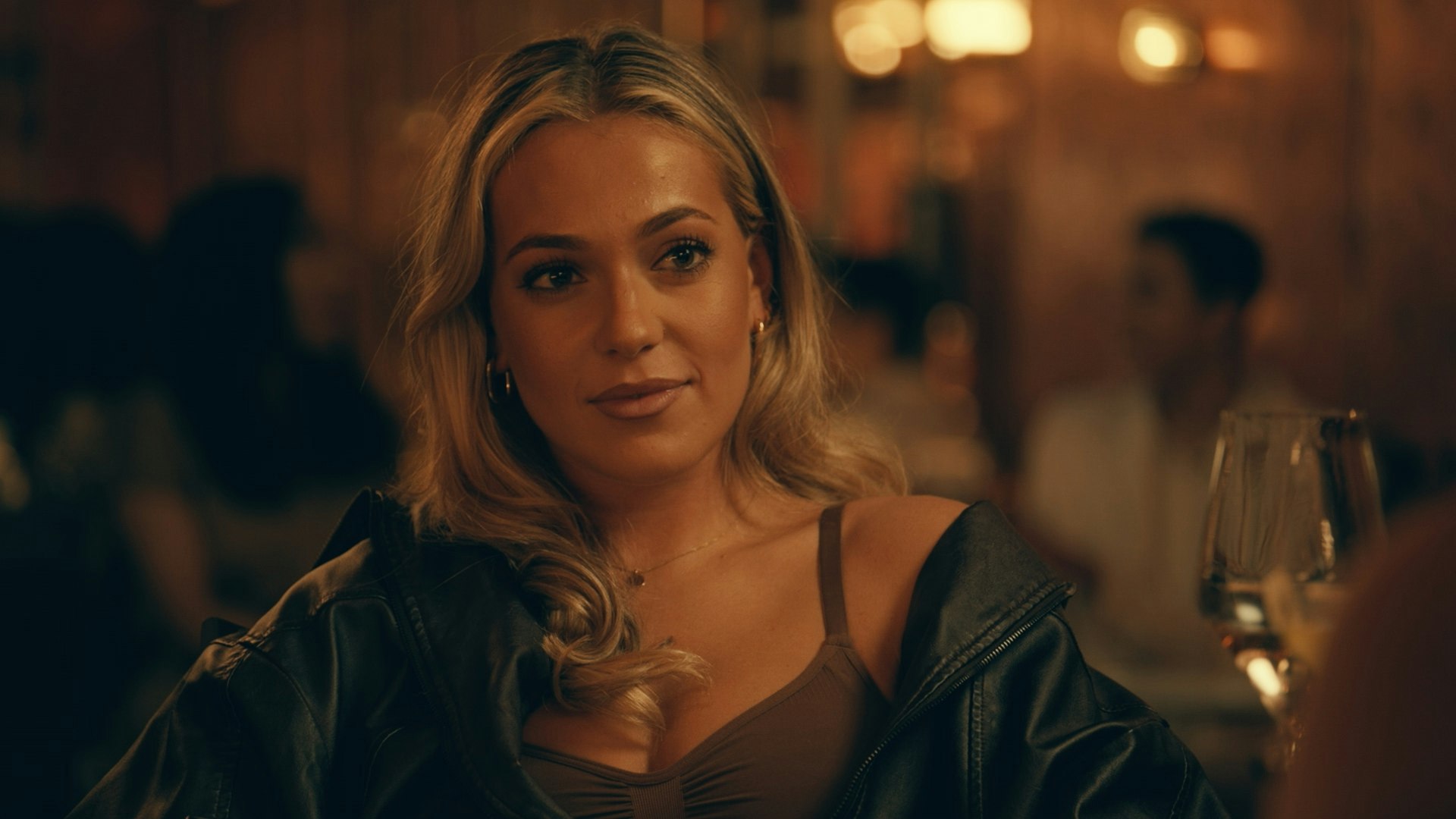 Made in Chelsea’s Jazz Saunders unveils 'dark side' transformation ...