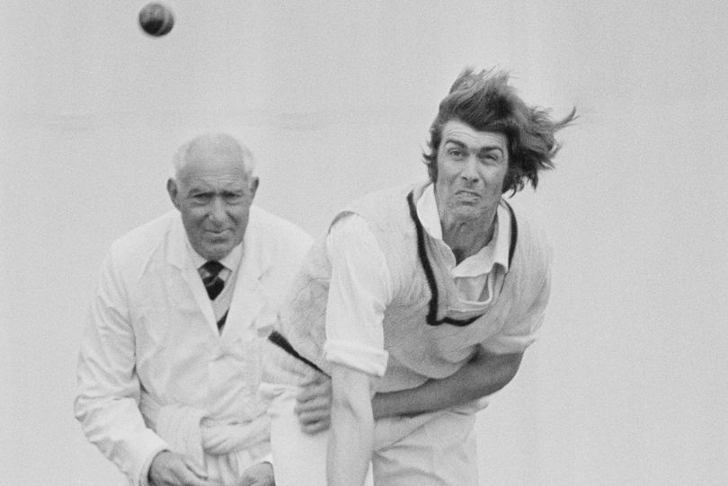 Ex-England star Alan Ward dies as former club issue tribute to ...
