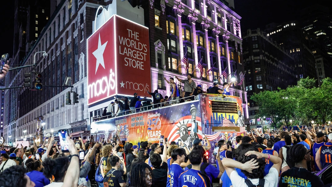 Knicks’ 53-year title sparks citywide celebrations and star tributes