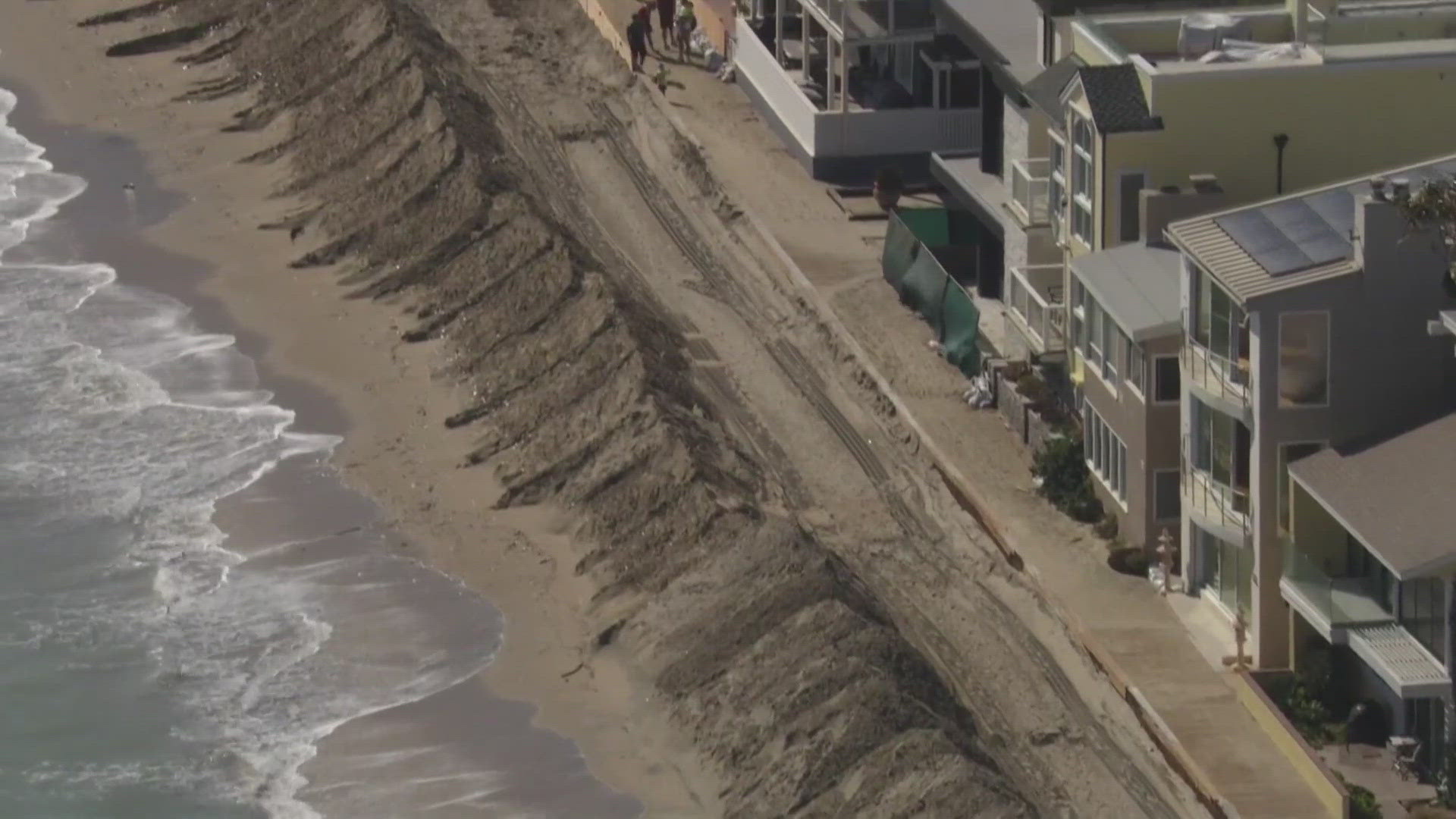 King tides slam California coast