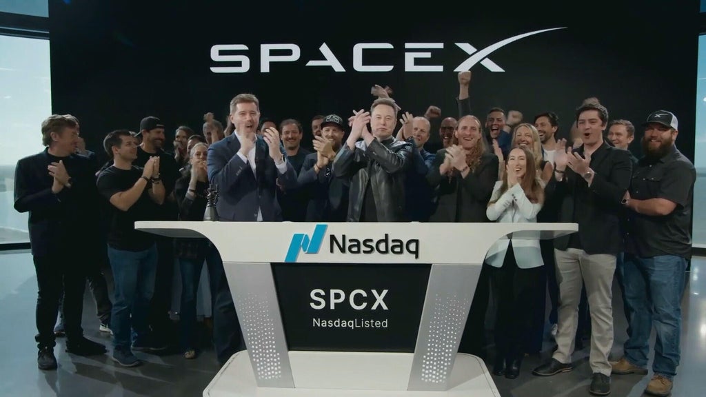 What SpaceX IPO could mean for your 401(k), according to this ...