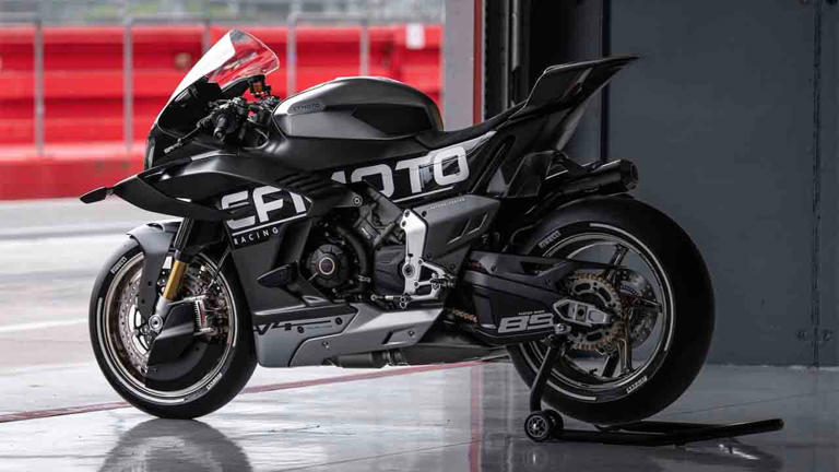 A CFMOTO V4-SR RR lett a valaha mért leggyorsabb kínai belső égésű ...