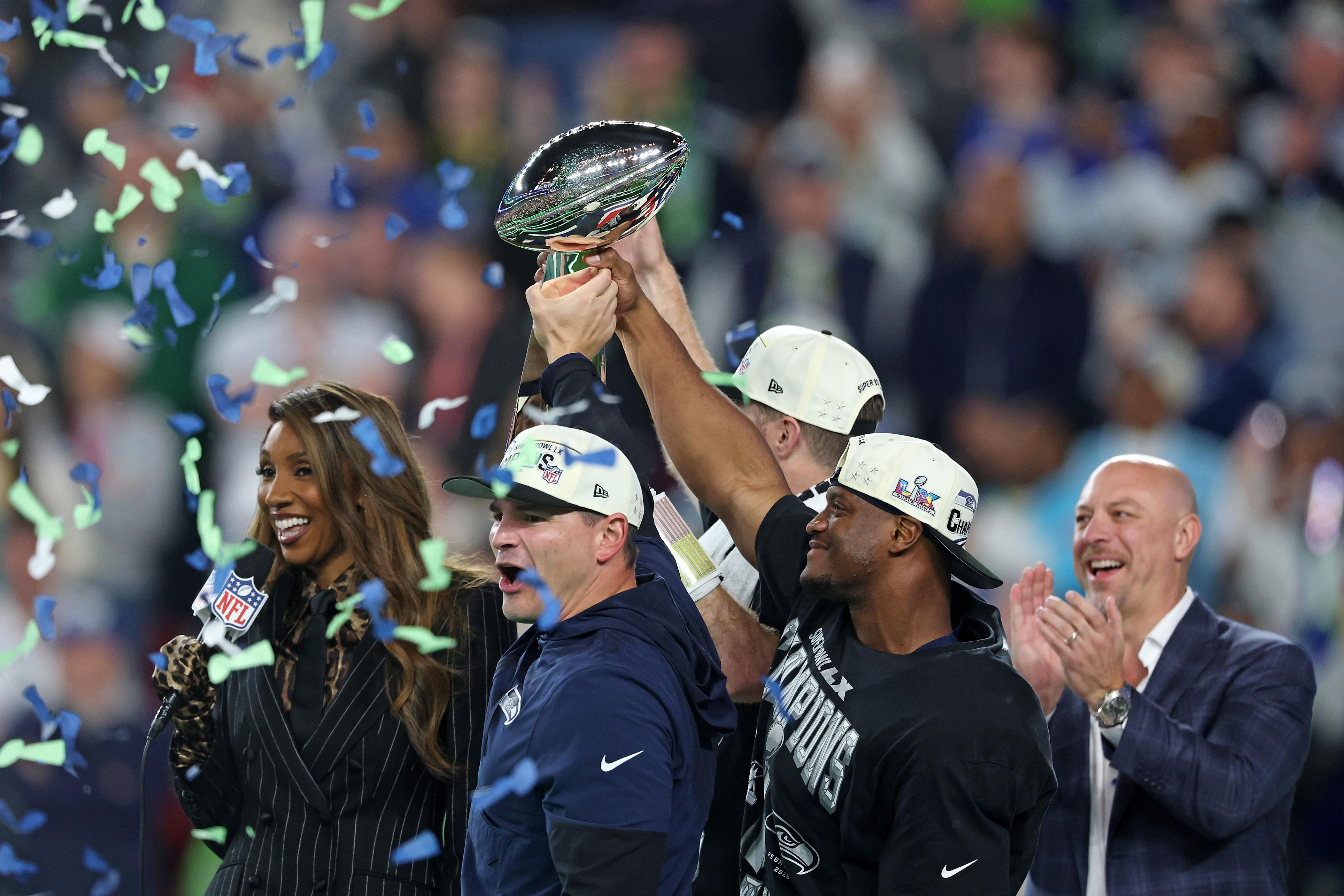 Taking a tour around the Seahawks new Super Bowl rings