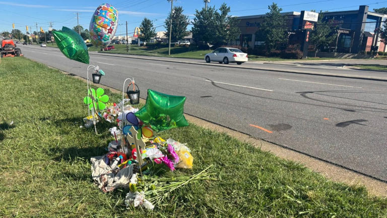 Teen motorcyclist dies after Hickory crash