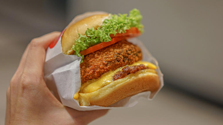 When making Shake Shack's 'Shroom burger at home, don't skip this ...
