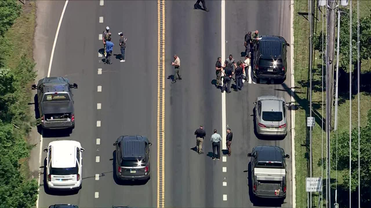 ICE agent struck by fleeing suspect's car in New Jersey