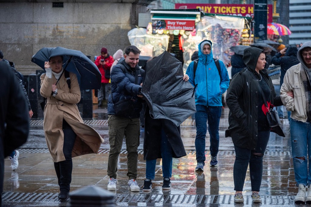 ‘Super El Niño’ could usher in freezing UK temperatures after record ...