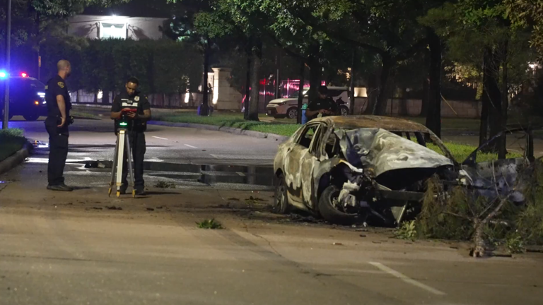 Memorial Drive crash: 1 dead, 1 injured after vehicle catches fire