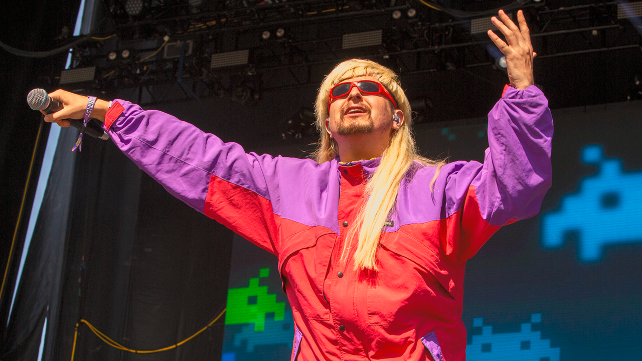 Musician Oliver Tree dead at 32 after helicopter crash in Brazil