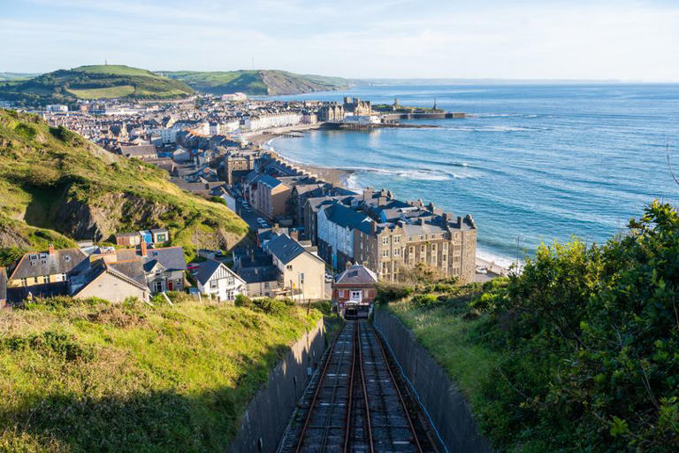I visited Welsh seaside town with incredible railway and the best fish ...