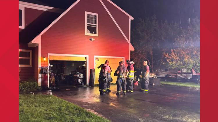 Smoke detectors credited with saving family in Goodwins Mills garage fire