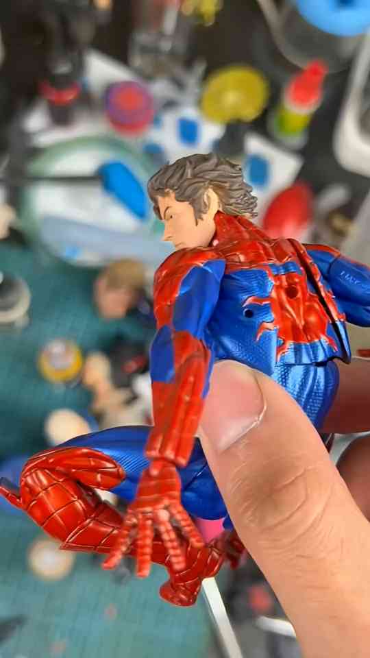 Marvel Legends spotlight featuring Alex Ross Spider-Man