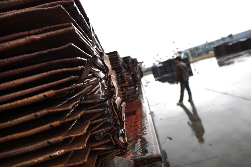 El aluminio cae a su menor nivel desde fines de marzo tras acuerdo con Irán