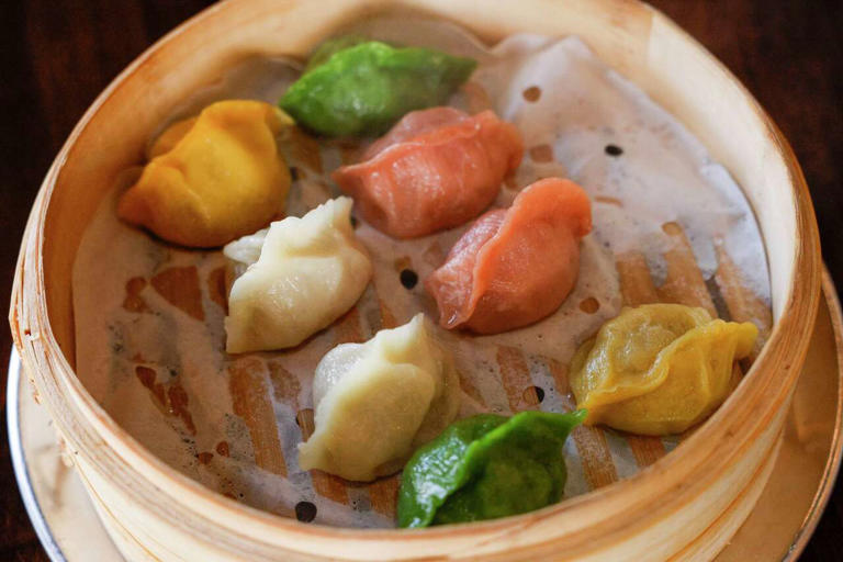 A queen of dumplings brings new Chinese restaurant to North Dallas suburb