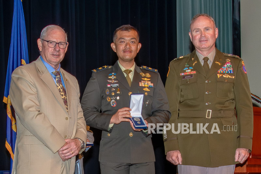 Raih gelar master keempat dari US Army CGSC, Mayor Zulfikar ikuti jejak SBY