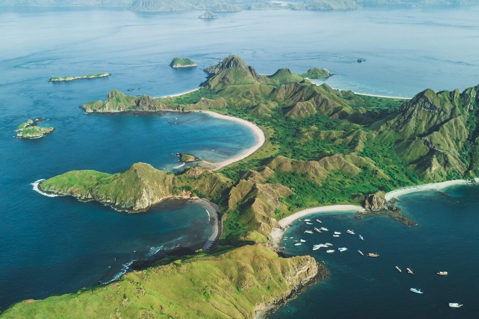 A remote tropical paradise is home to the world's most dangerous ...