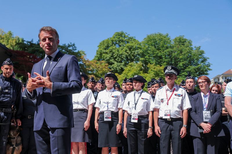 G7 leaders meet in France after US and Iran declare agreement to end war