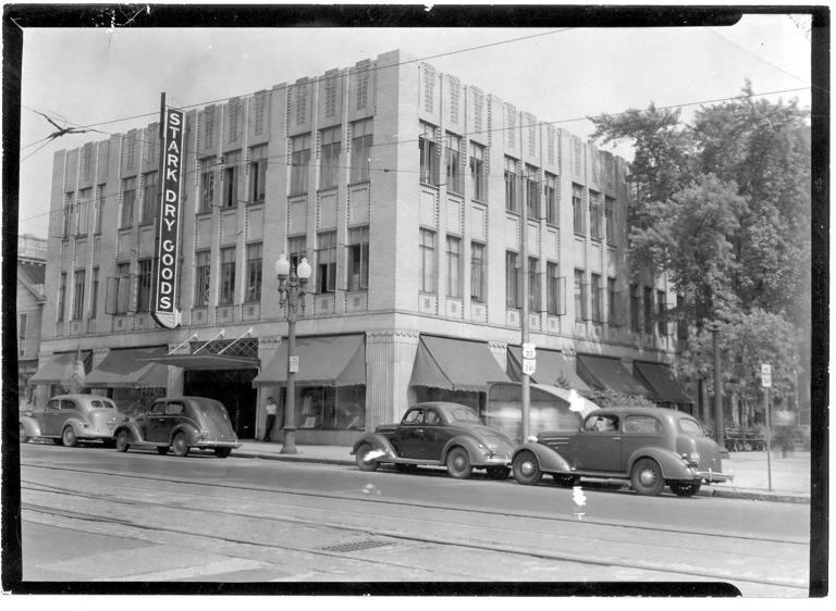 Where's the museum? Massillon Museum installs 30-foot neon sign so you know