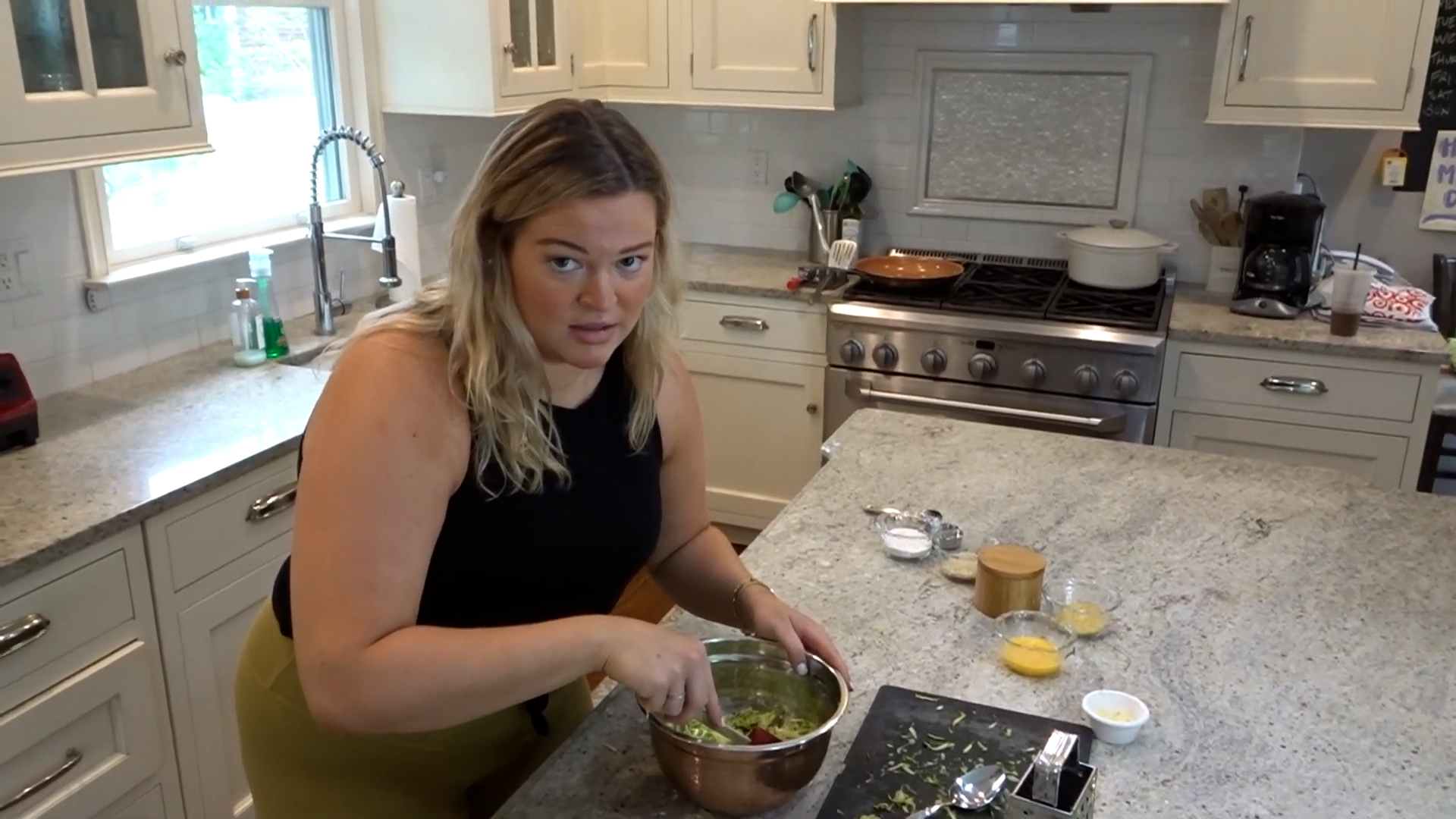 Making zucchini fritters from scratch — this is the best way to use up ...