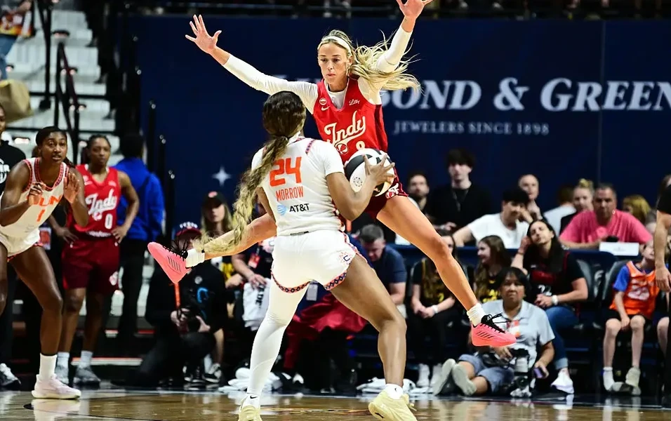 Cunningham’s late surge seals Fever’s third straight win