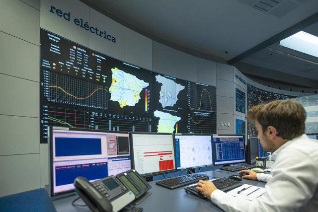 El CECRE de REE integra desde 2006 electricidad equivalente al consumo ...