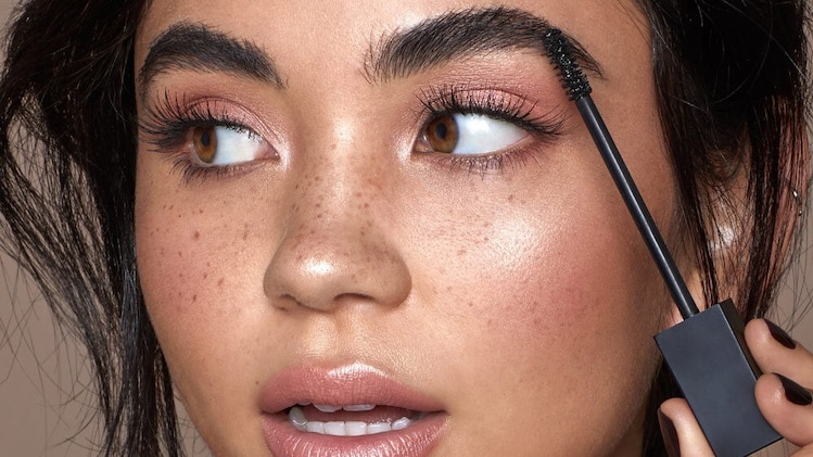 Why beauty is embracing stronger, natural-looking brows again