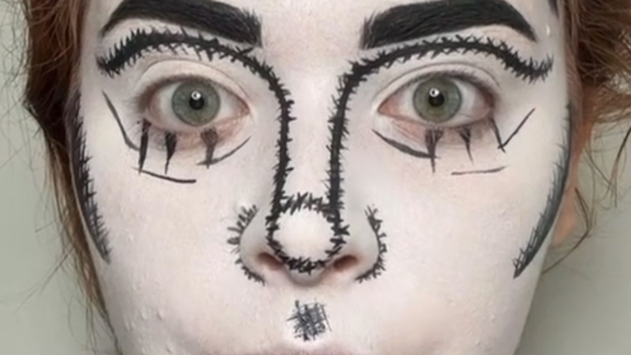 Truly unbelievable creative makeup artist shows the magic of face ...
