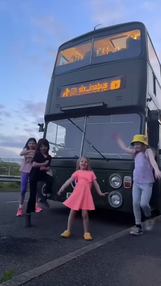 Wheels On The Bus Bus Life Dance Vibes