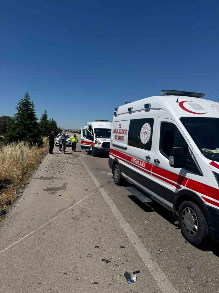 Bandırma-Susurluk karayolu’nda feci kaza: 1 ölü, 4 yaralı