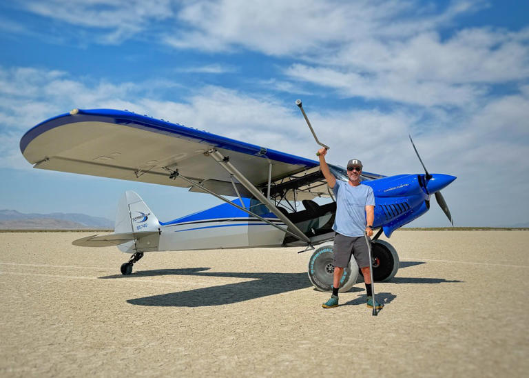 Paralyzed pilot goes beyond his limits