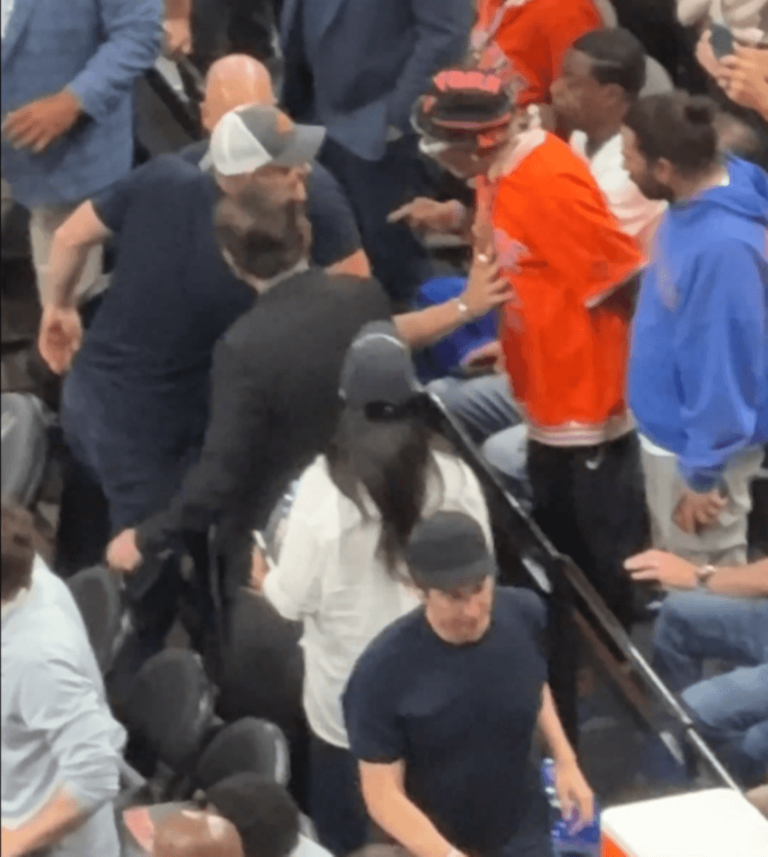 Harry's team hits back after video appeared to show Spike Lee snub
