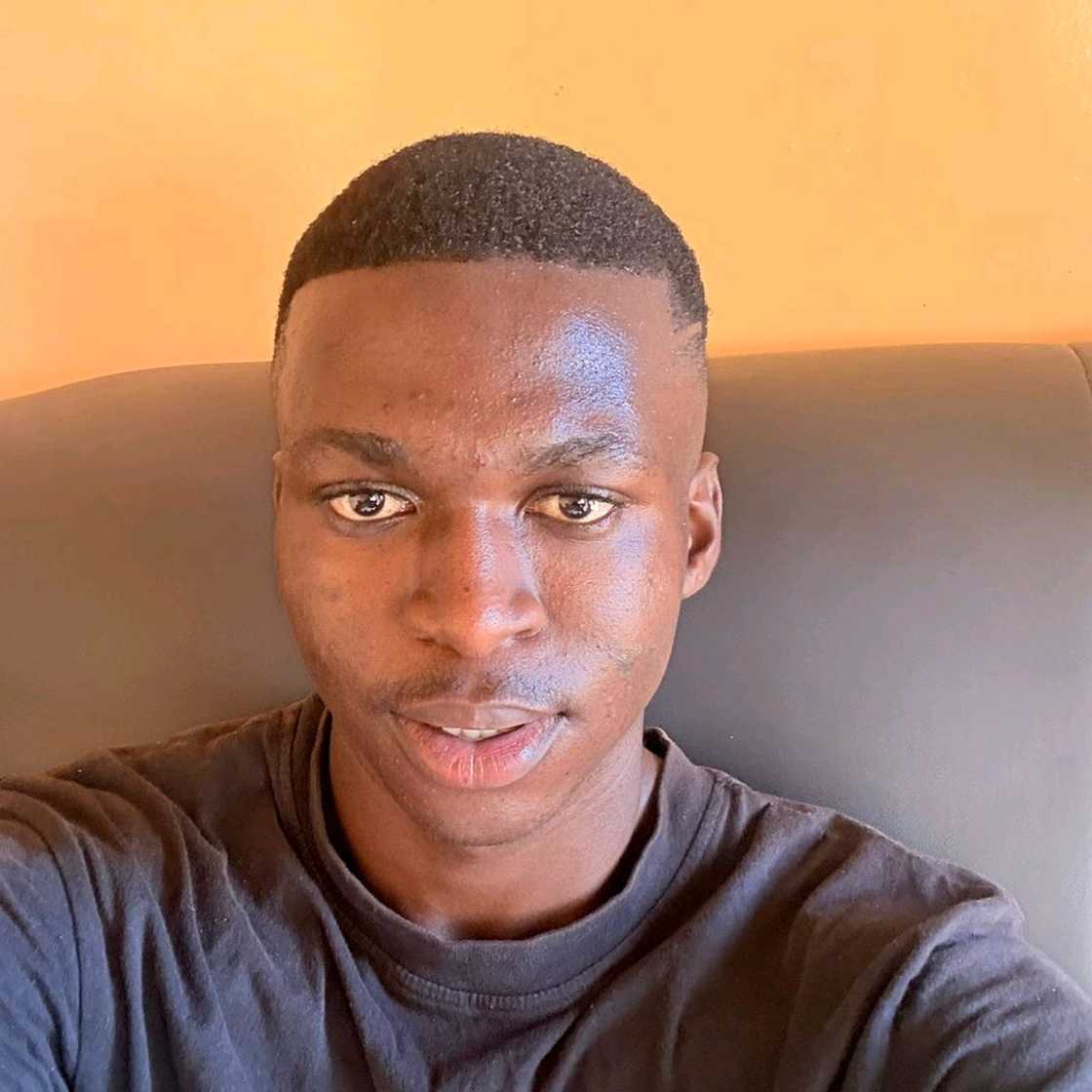 "Will forever be grateful": Zimbabwean man thanks SA for education and ...