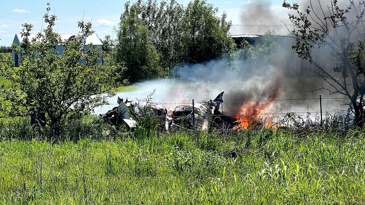 Missouri skydiving plane crash that killed all 12 aboard is a ...