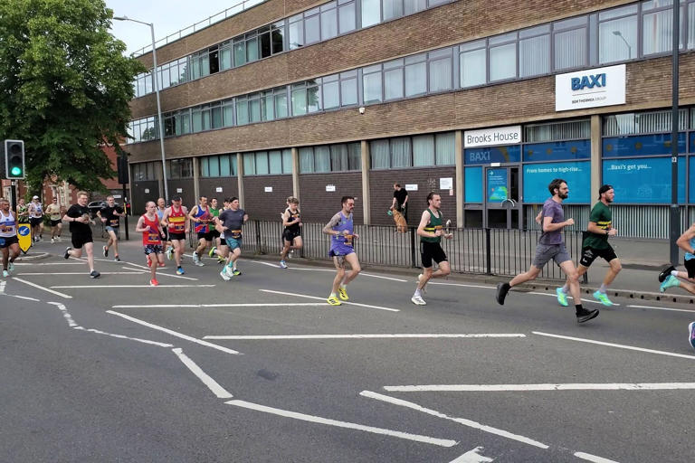 In pictures: Two Castles Run between Warwick and Kenilworth returns for ...